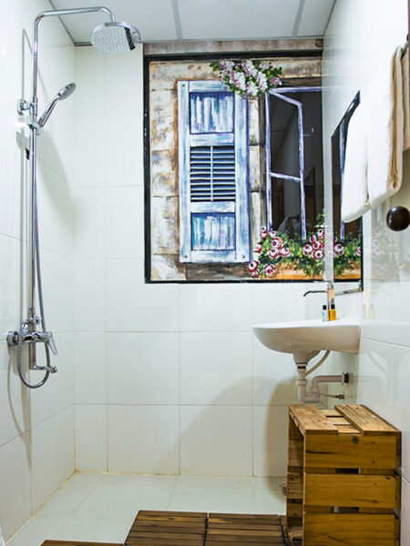 The Laban Hotel Review: Where the Compass Beats the Clock · Pipeaway