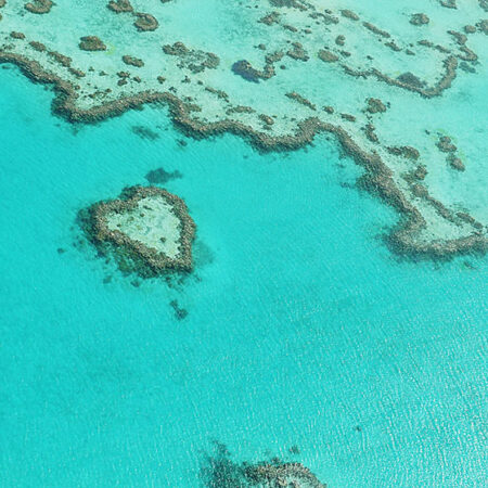 Heart Islands of the World - Top 24 (PHOTOS) · Pipeaway