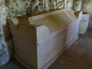Predjama Castle Inside: Game of Thrones in Slovenian Mountain